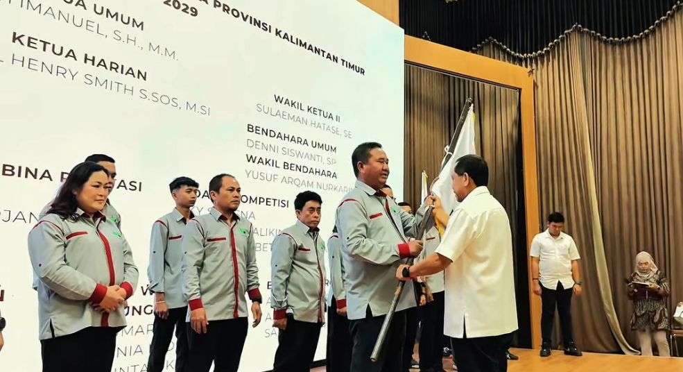 Ekti Imanuel Lantik Pengurus FAJI Kaltim 2025–2029 – Realitasindo.com